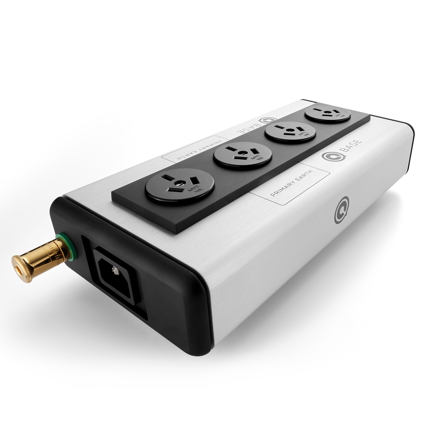 QRT | QBASE Mark III – AC Distribution Unit